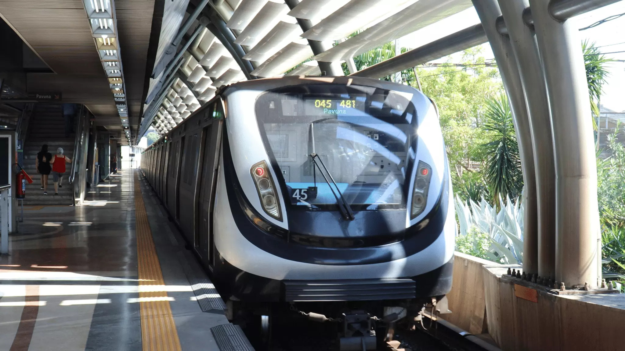 Metrô do Rio muda operação no feriado: veja horários